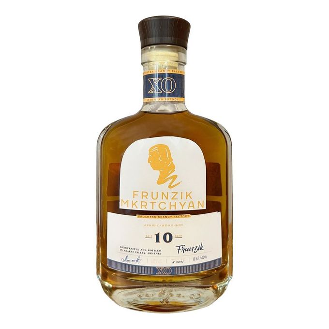Коньяк Frunzik Mkrtchyan КС 10 лет 500 мл - купить с самовывозом в Купер